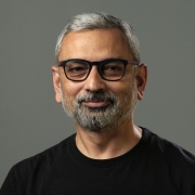 thelightbulb.ai | Ai-powered market research SaaS & platform